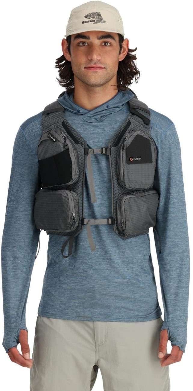Simms Flyweight Vest Pack - TackleDirect